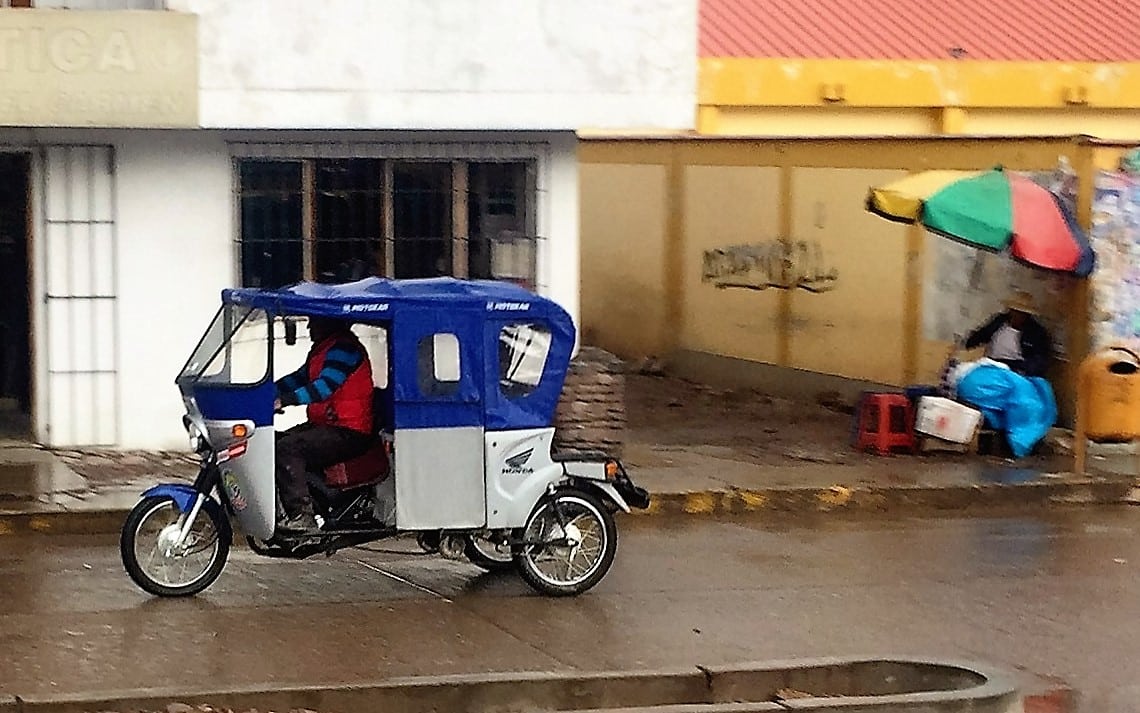 Tuk-Tuk, Get Around Quick, Cheap, Fun and Easy