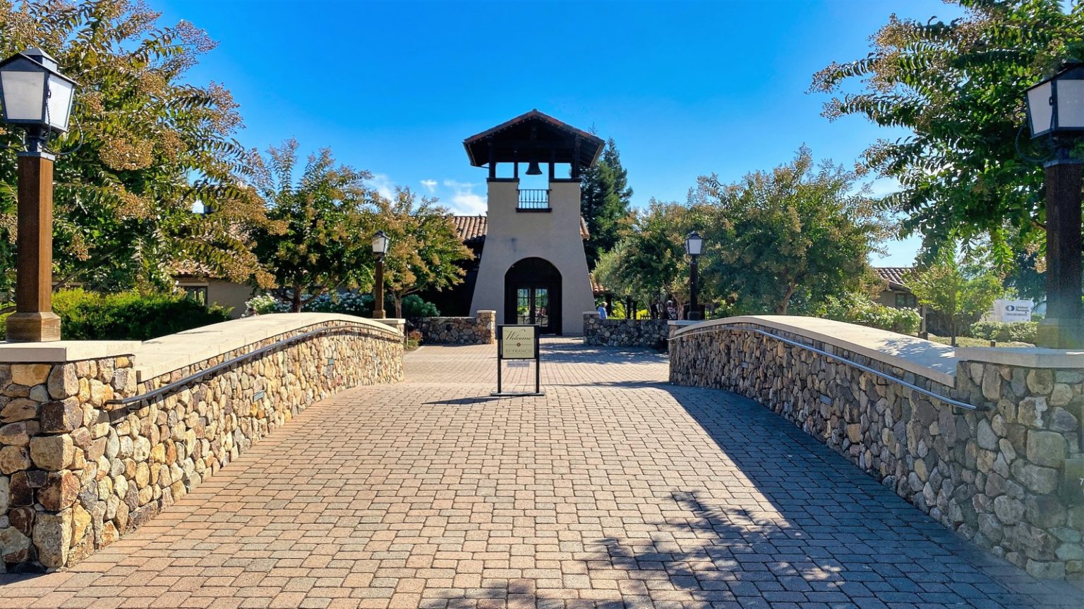 Discover and Enjoy all That is the Best of Santa Rosa Wine